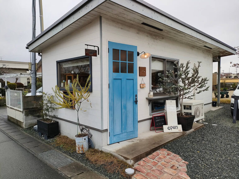 【Harepan】西原村の小さなパン屋さん！ハード系のパンや焼き菓子が人気です | 32調